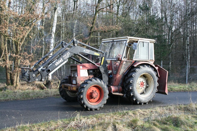 Case IHC 724 A und fl., TÜV und Kabine | online-kleinanzeigen.net